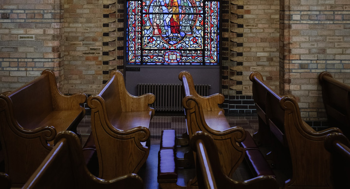 Church leaders urge government to reopen churches - Christian Concern