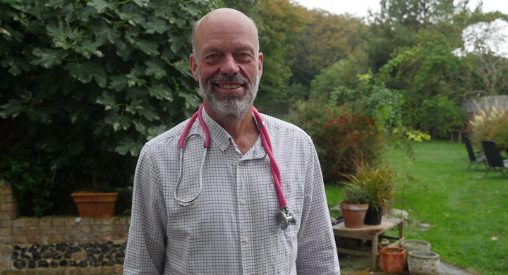 Doctor vindicated as NHS England allows him to pray with patients ...