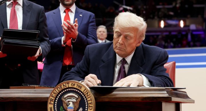 Trump's inauguration: does Jesus belong in our politics? - Christian ...